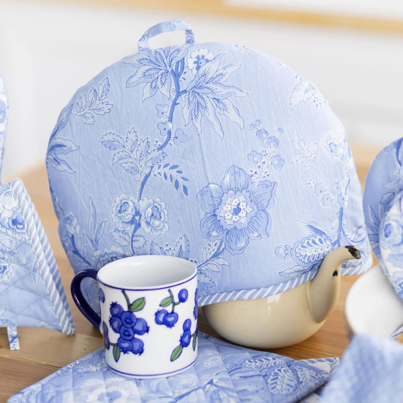 Blue Skies Patchwork Tea Cosy - Hoffman Media Store